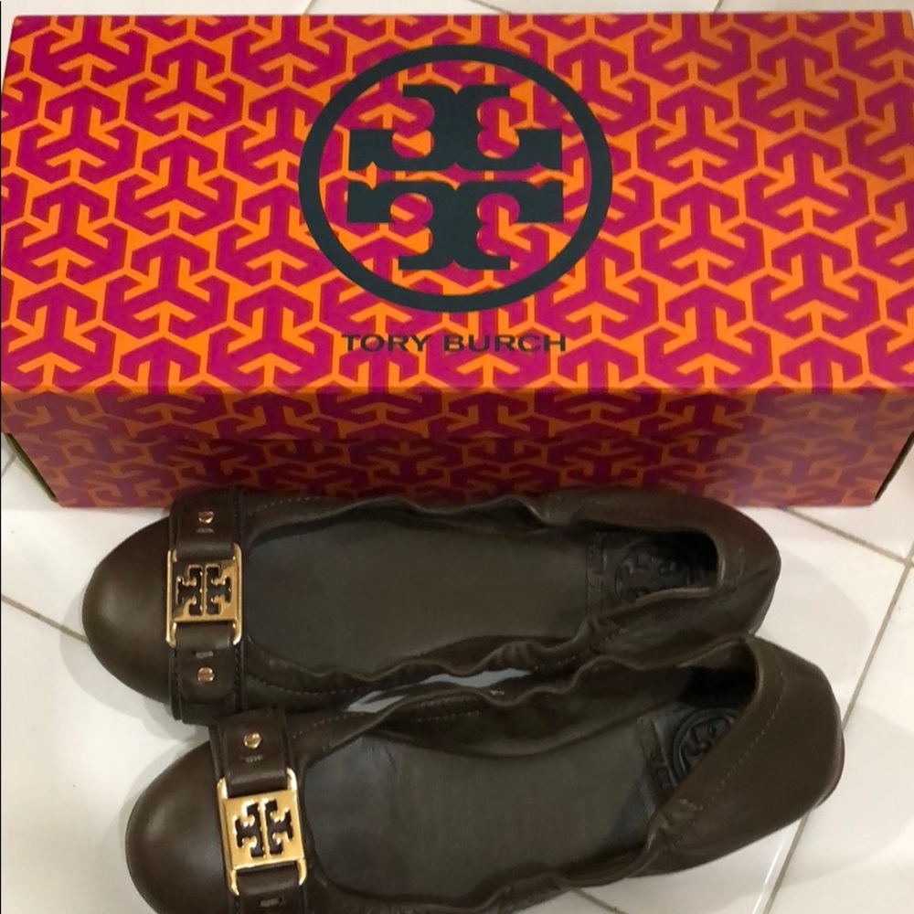 Tory Burch Ambrose Ballet Flats With Box - Gem
